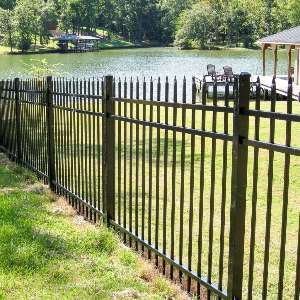 Echelon - HeartLand Deck & Fence